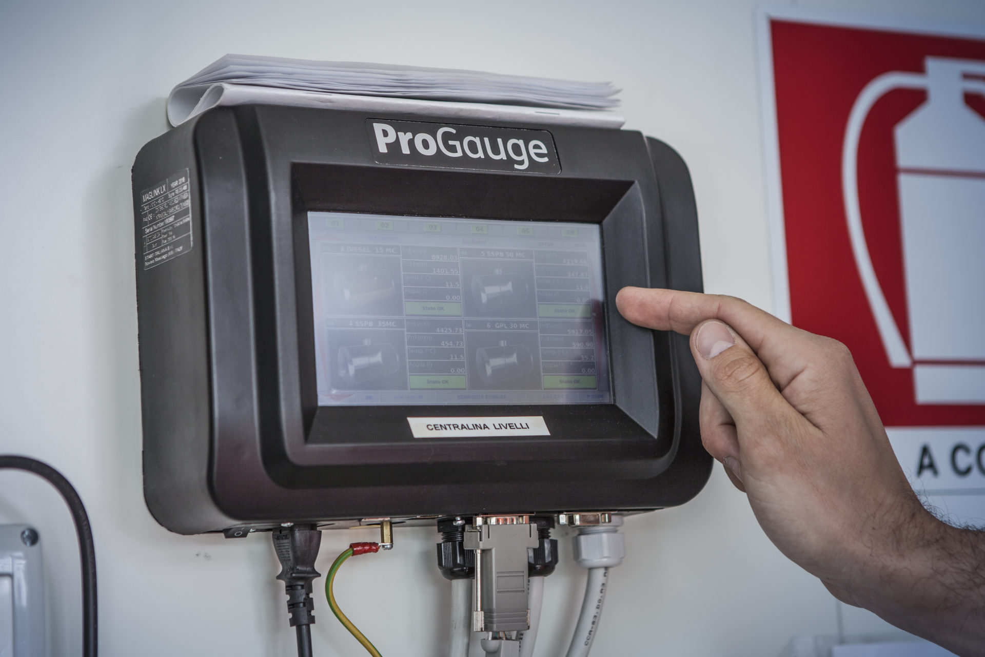 Sonde di livello per la gestione delle giacenze di carburante