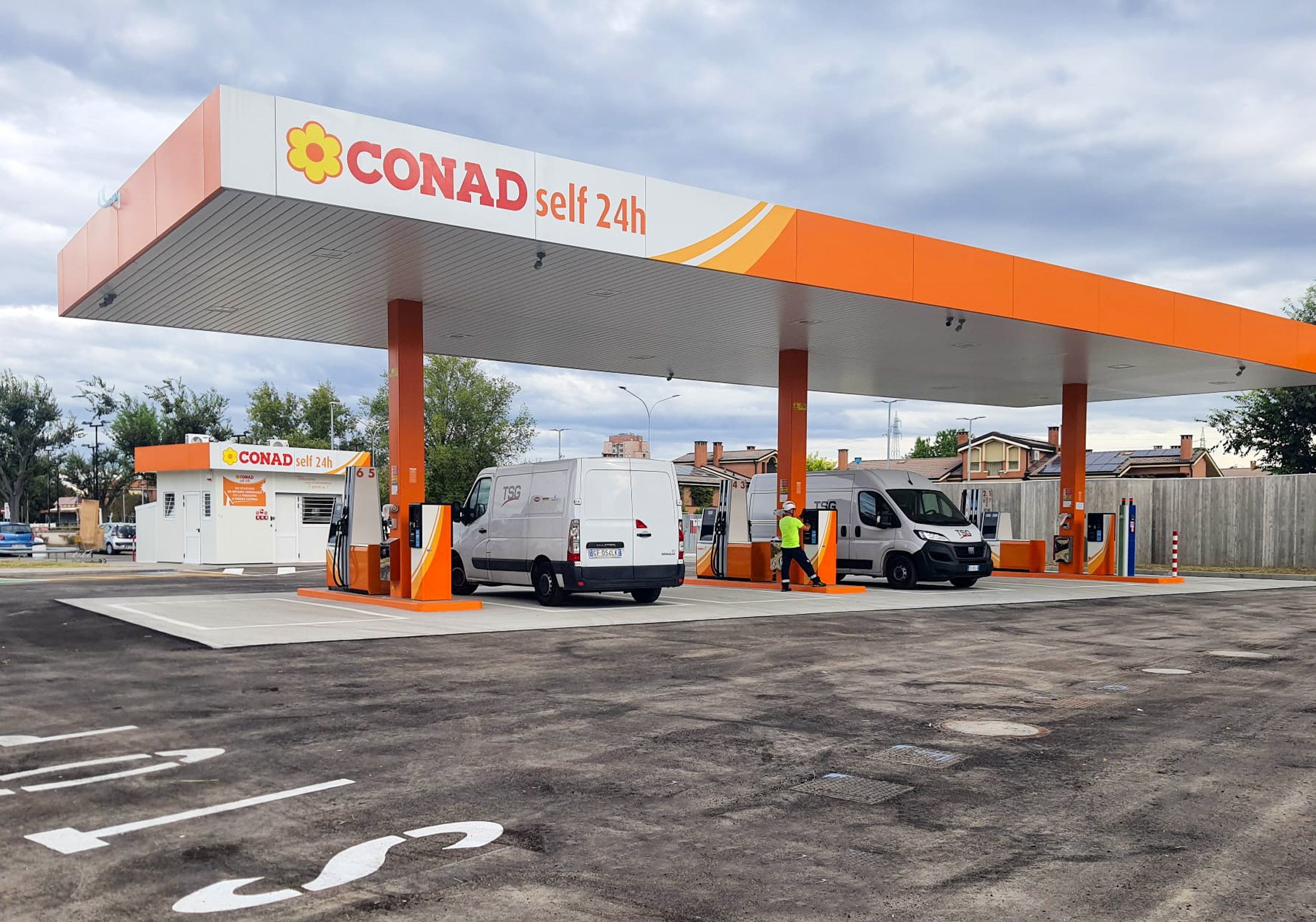 TSG per Conad Nord Ovest: apre il primo Conad Self 24h a Bologna | TSG ...