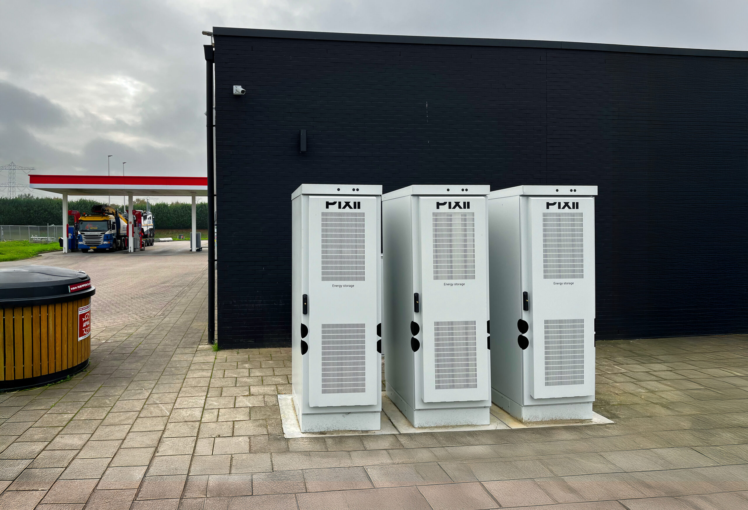 Solution innovante de recharge et stockage par batteries - Pays-Bas - TSG | Technical Services ...